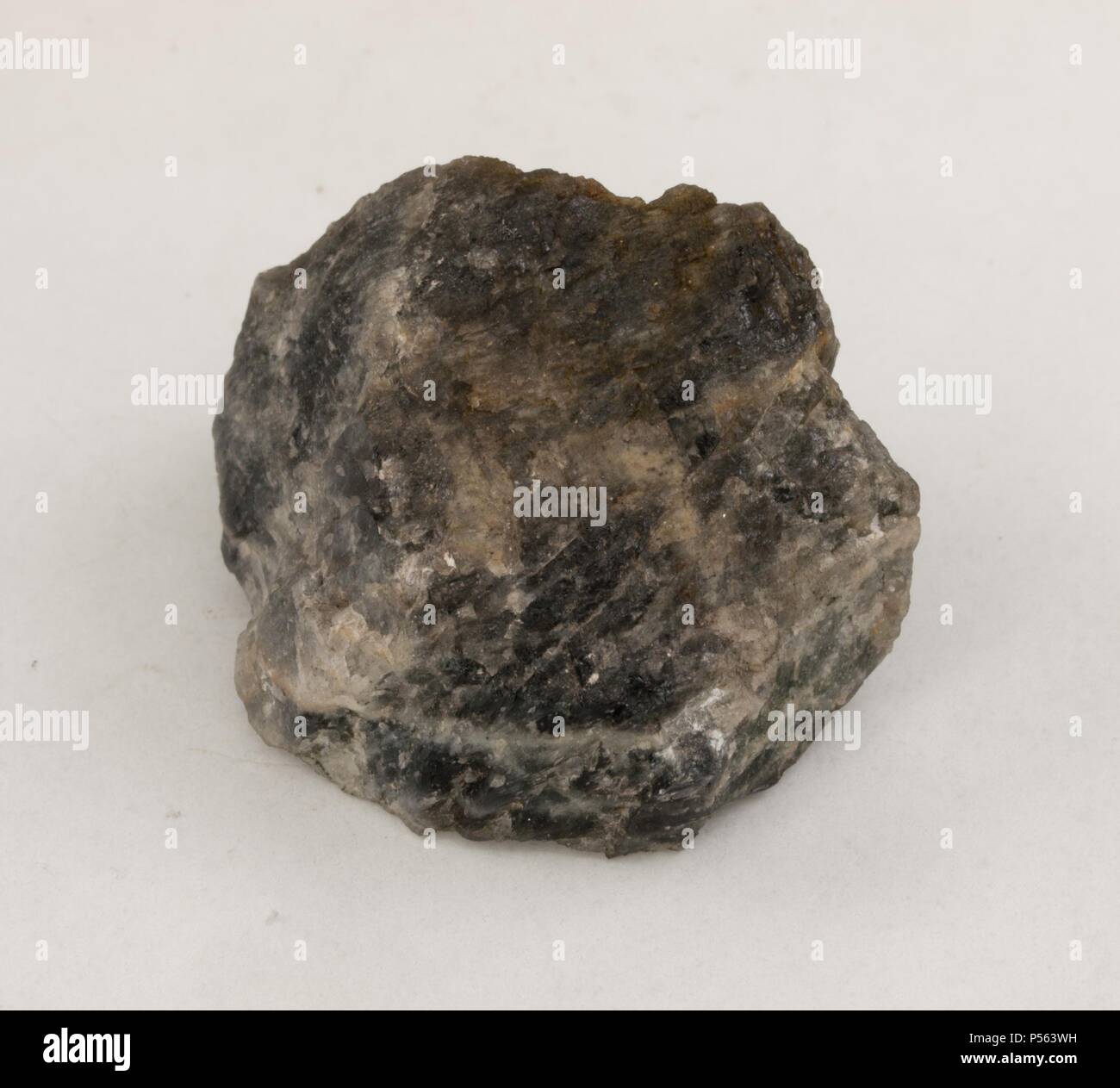 ANDESINA. Mineral del grupo de los silicatos Stock Photo - Alamy