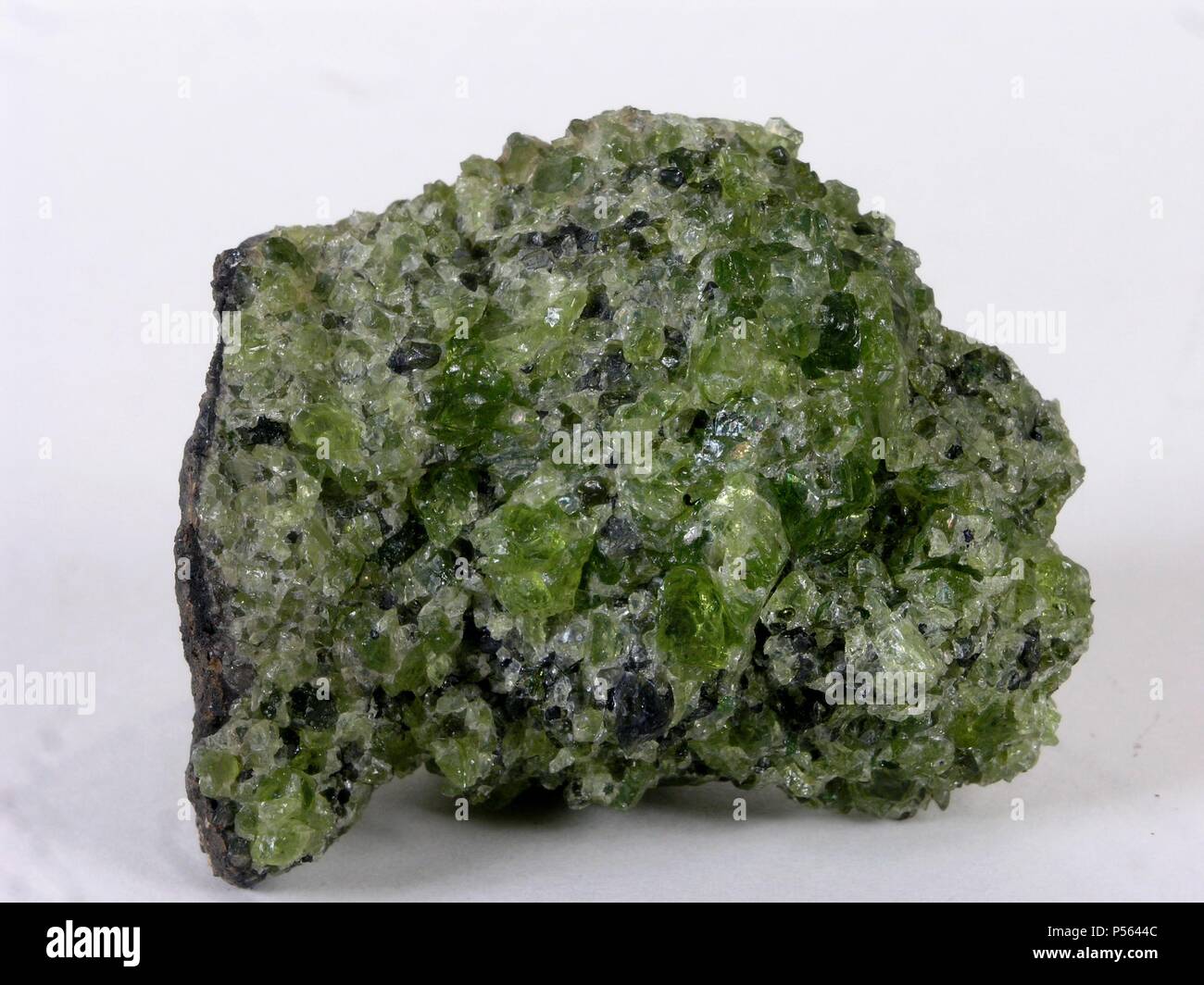 PERIDOTO (OLIVINO Stock Photo - Alamy