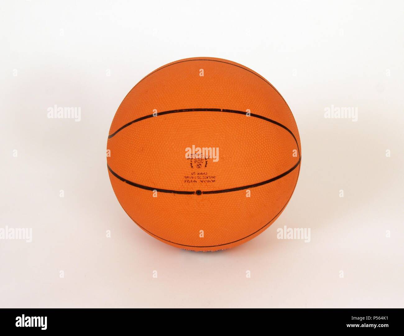 BALON DE BALONCESTO Stock Photo - Alamy