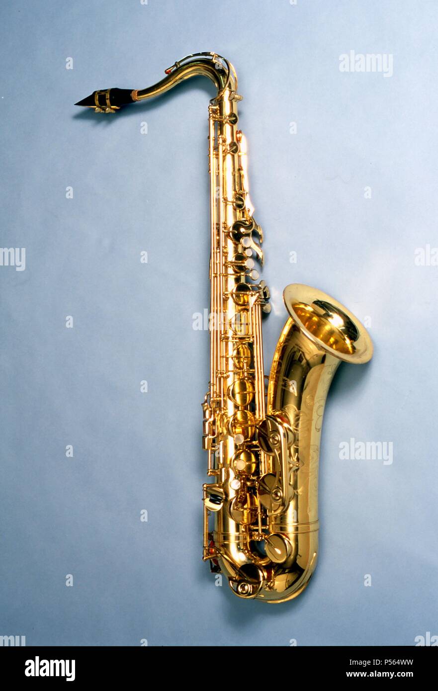 Saxo alto hi-res stock photography and images - Alamy