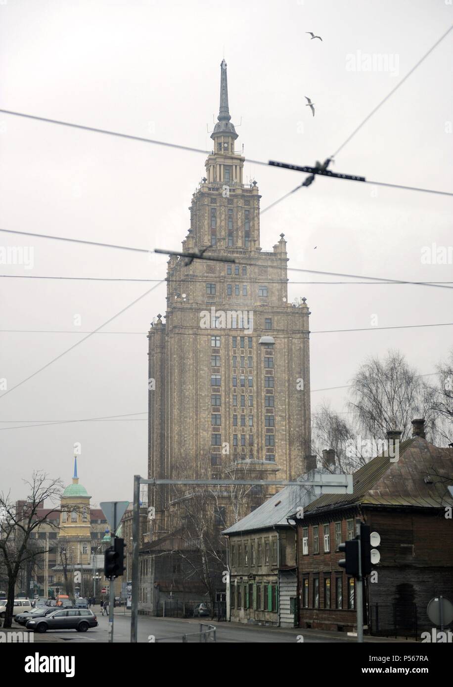 Edificio riga latvia hi-res stock photography and images - Alamy
