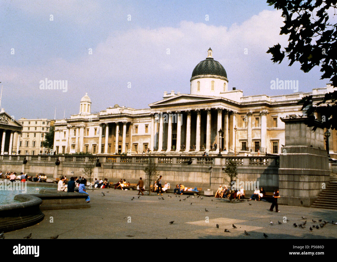 National Gallery in Trafalgar Square, London Stock Photo - Alamy