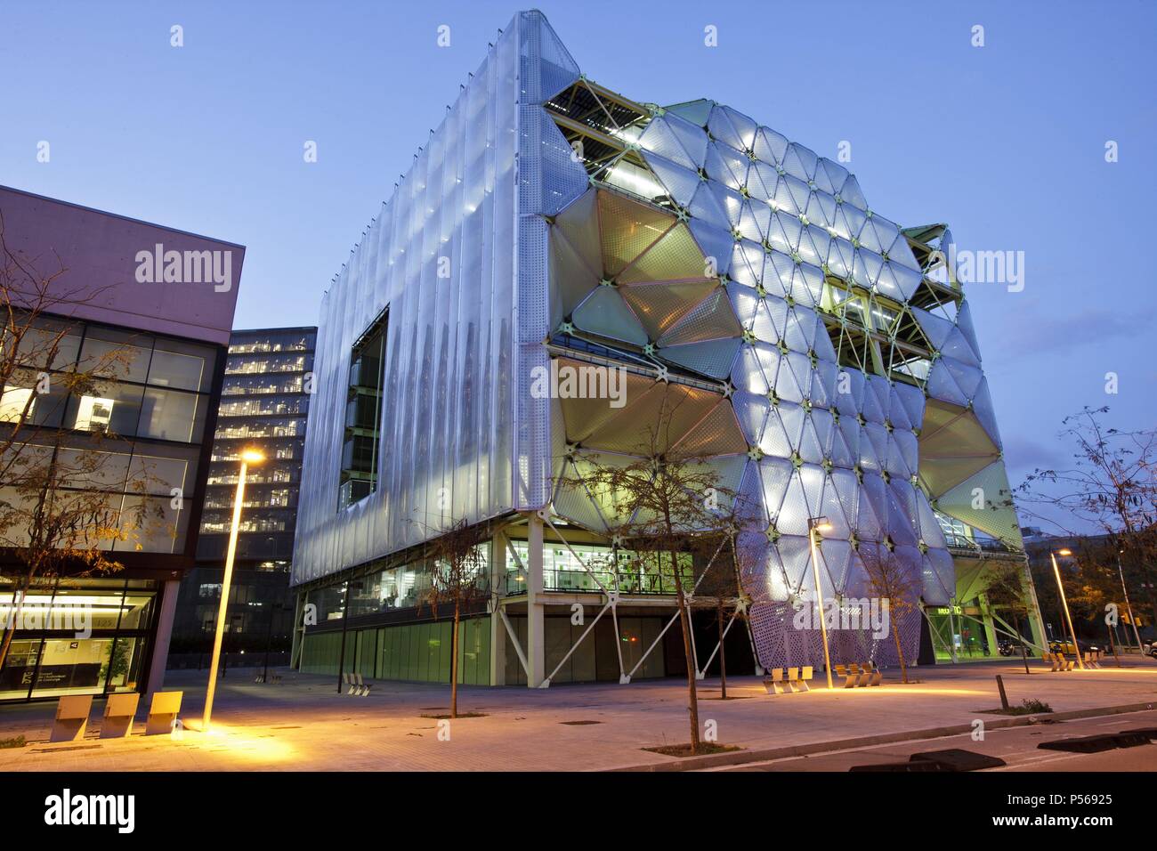 Media tic building barcelona hi-res stock photography and images - Alamy