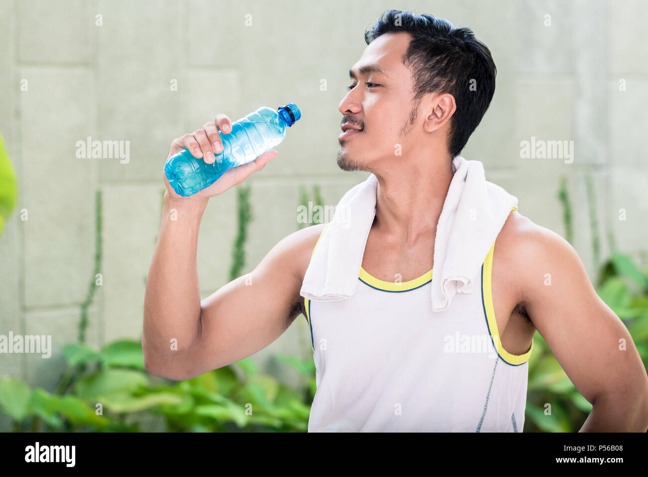 Man out at home gymnastics hi-res stock photography and images - Alamy