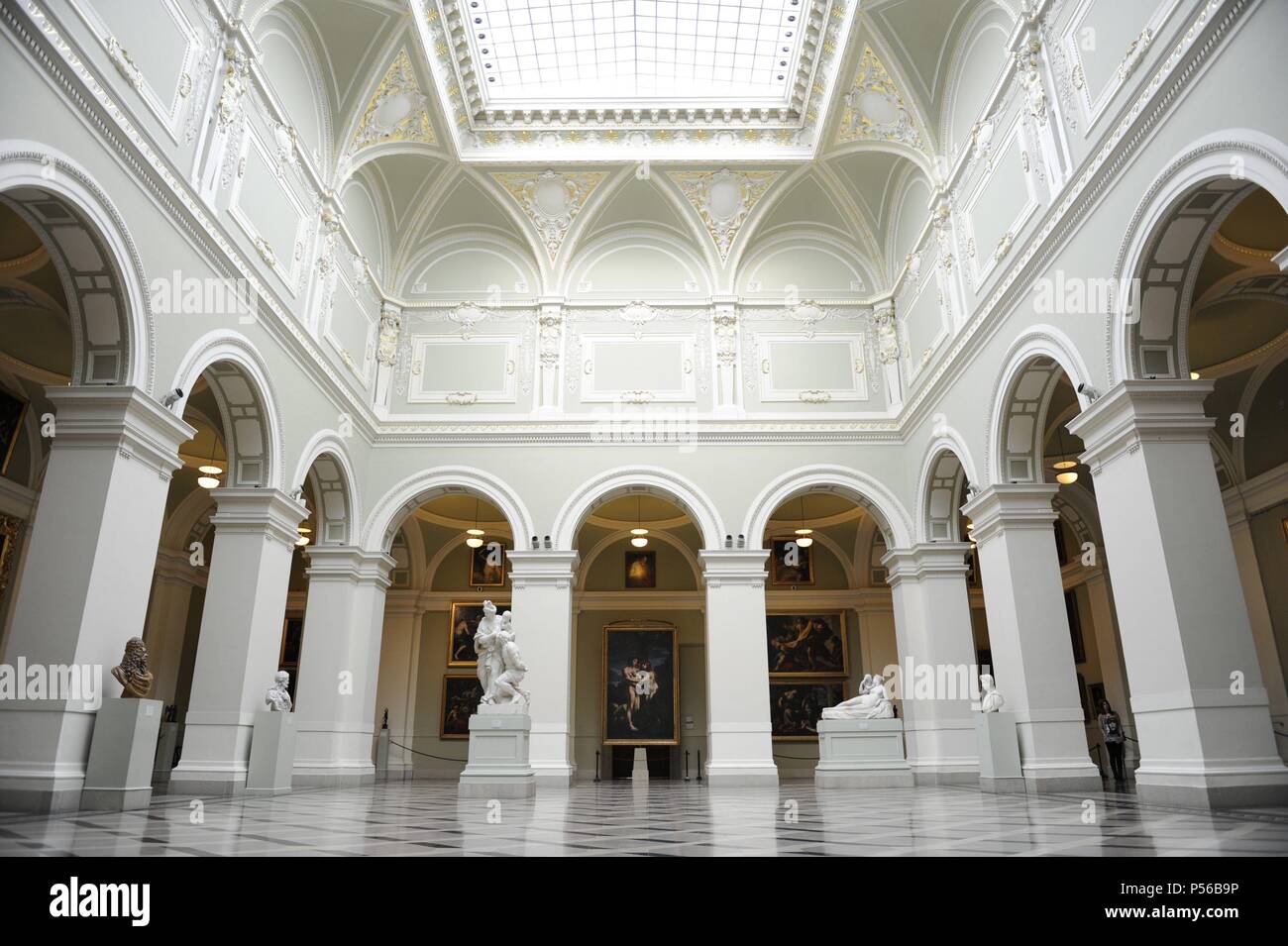 Hungary. Budapest. Museum of Fine Arts. Built by Albert Schickedanz ...