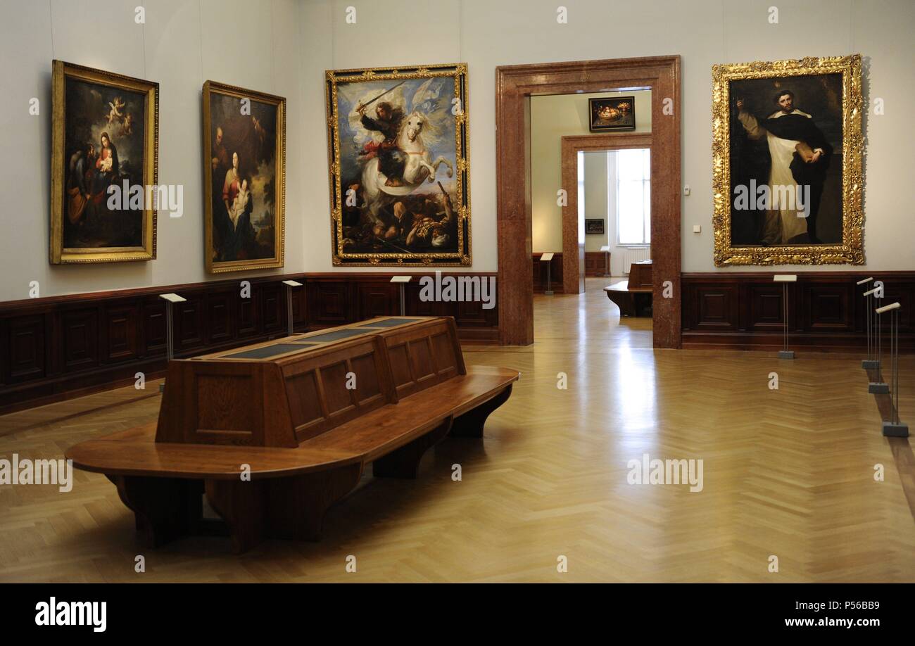 Hungary. Budapest. Museum of Fine Arts. Built by Albert Schickedanz ...