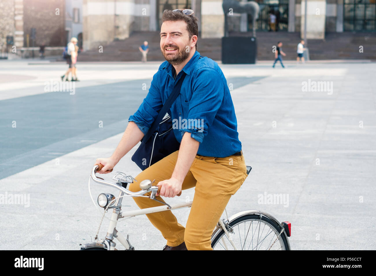 Lifestyle and transport hi-res stock photography and images - Alamy