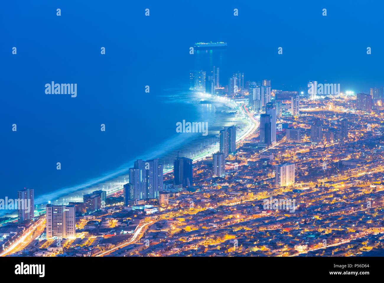 Chile iquique aerial hi-res stock photography and images - Alamy