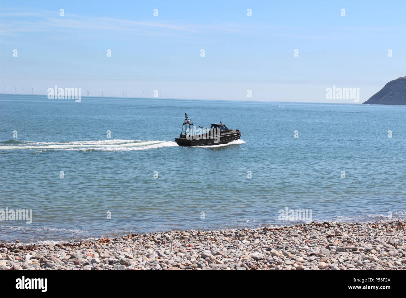 Royal engineers delivering the flag to signal the official start of the ...