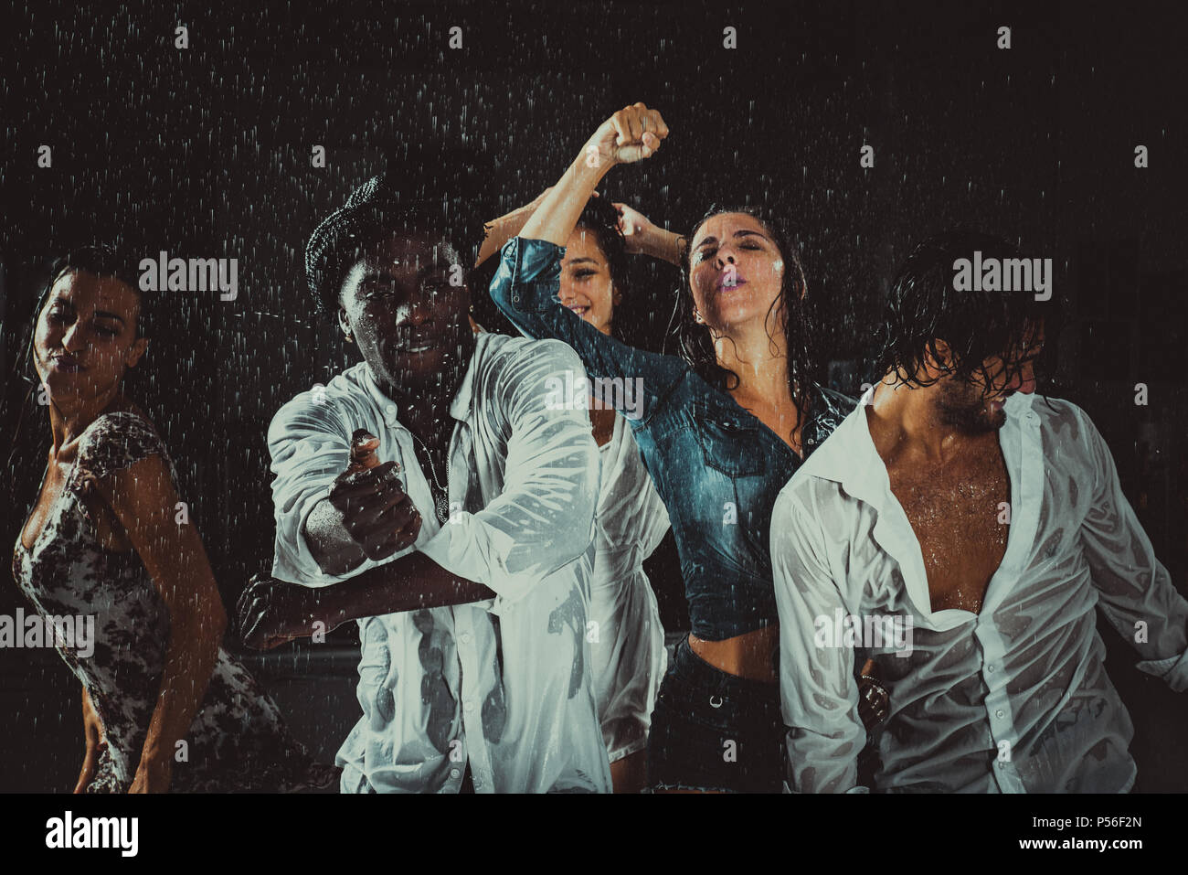 Groupof people hi-res stock photography and images - Alamy