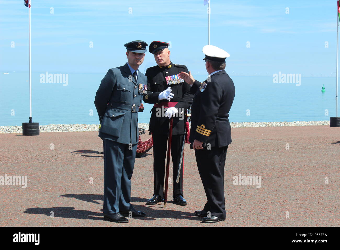 Raf regiment officer hi-res stock photography and images - Alamy