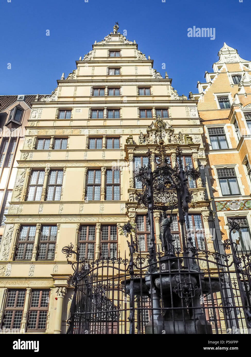 Old city of hannover hi-res stock photography and images - Alamy