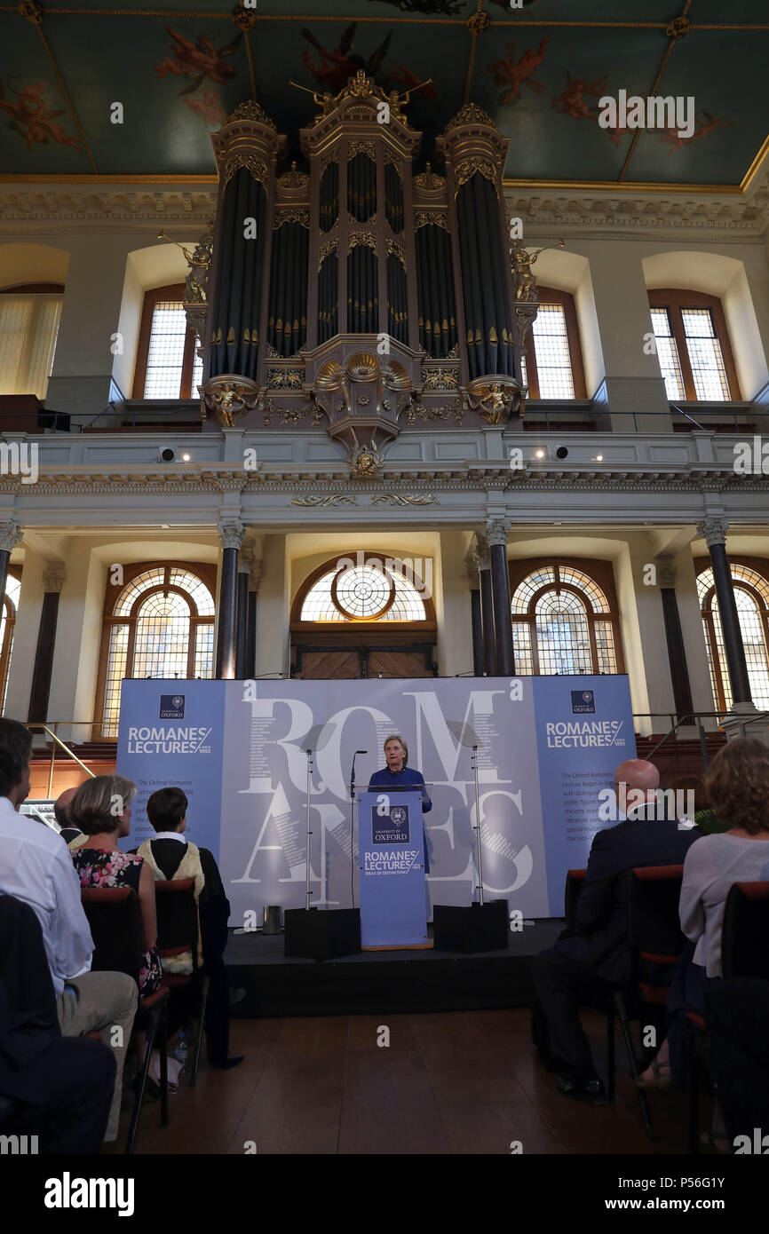 Hillary Clinton delivers the Romanes Lecture at the Sheldonian Theatre ...