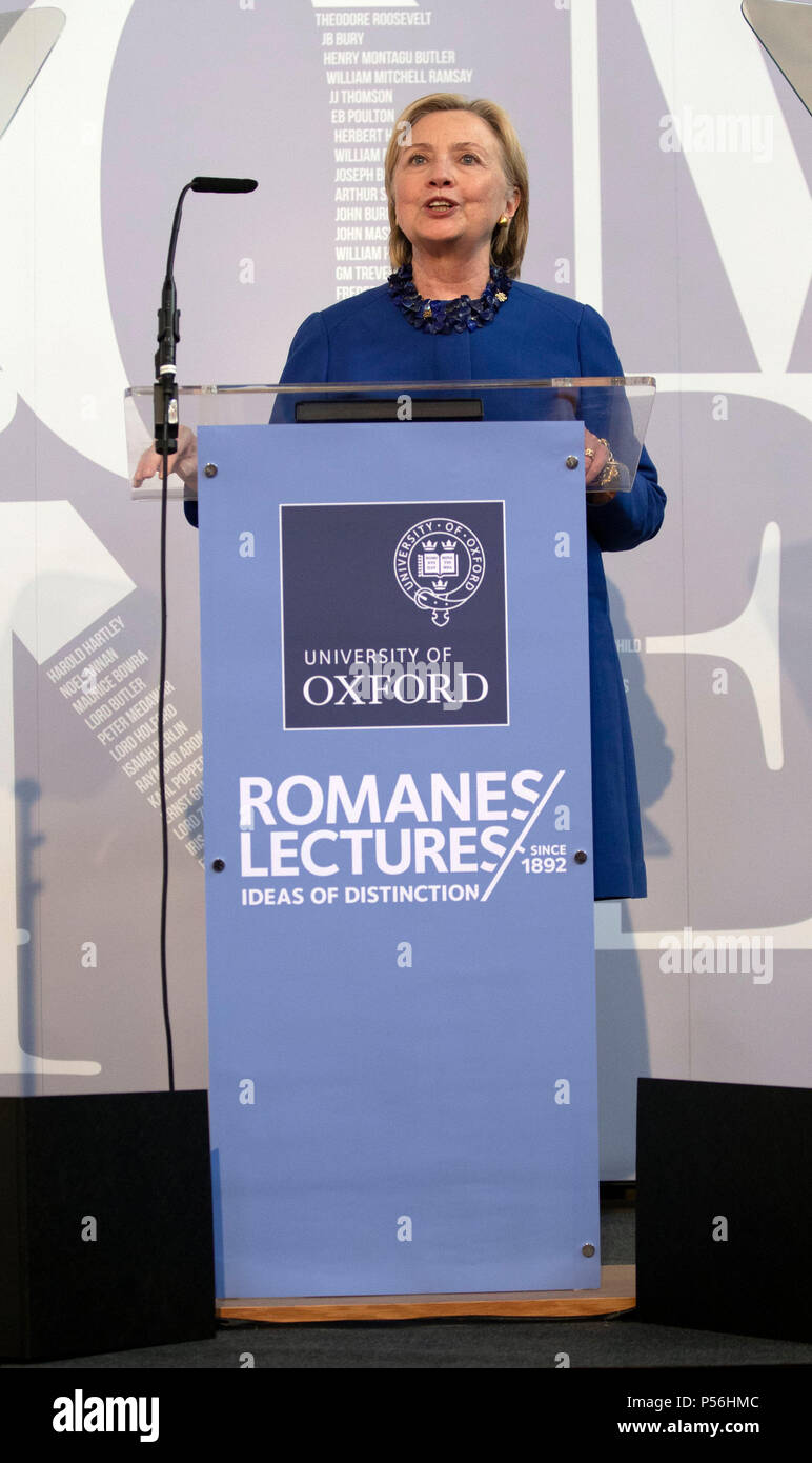 Hillary Clinton delivers the Romanes Lecture at the Sheldonian Theatre ...