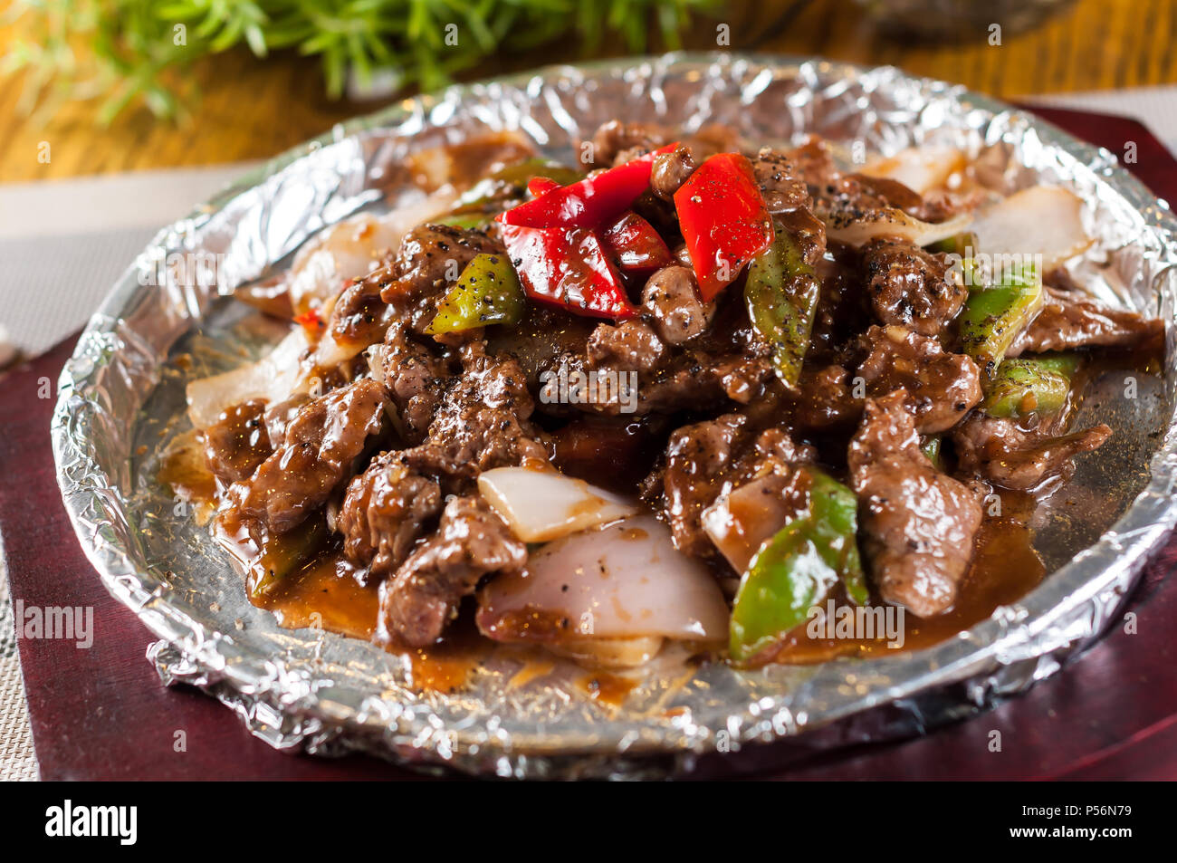 Sizzling chop hi-res stock photography and images - Alamy