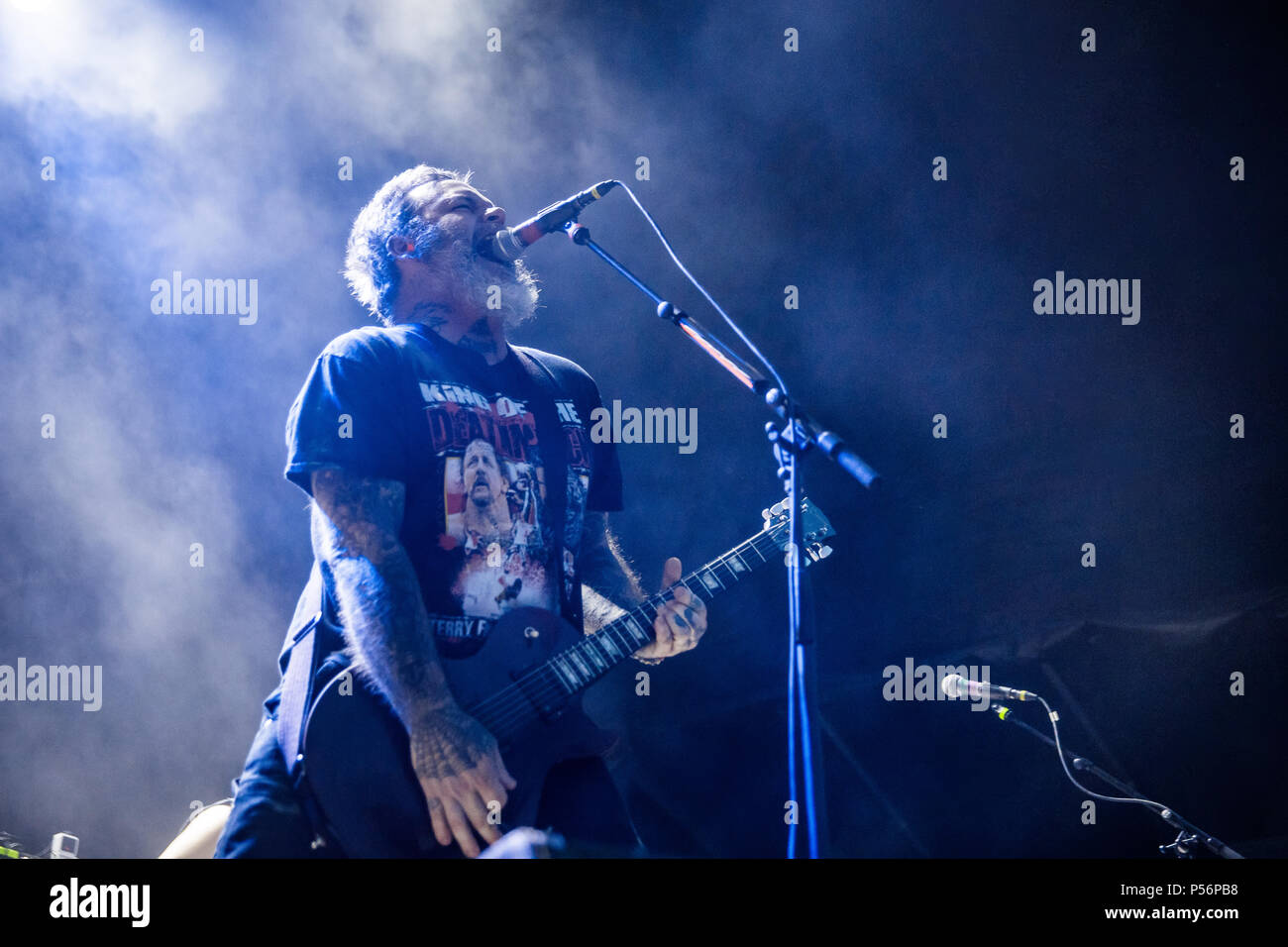 Scott kelly musician hi-res stock photography and images - Alamy