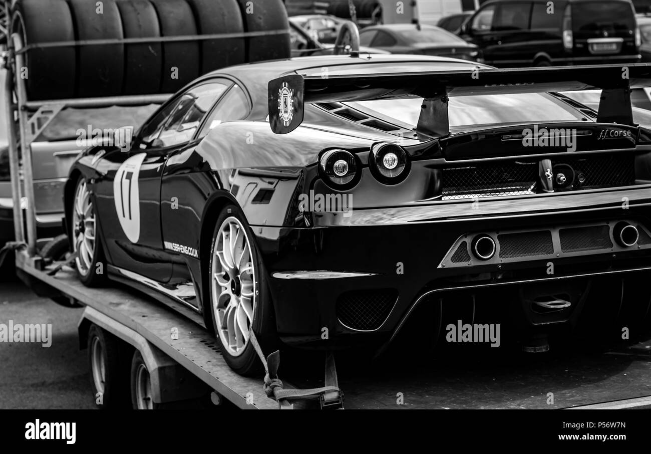 A Ferrari F430 GT3 racing car Stock Photo - Alamy