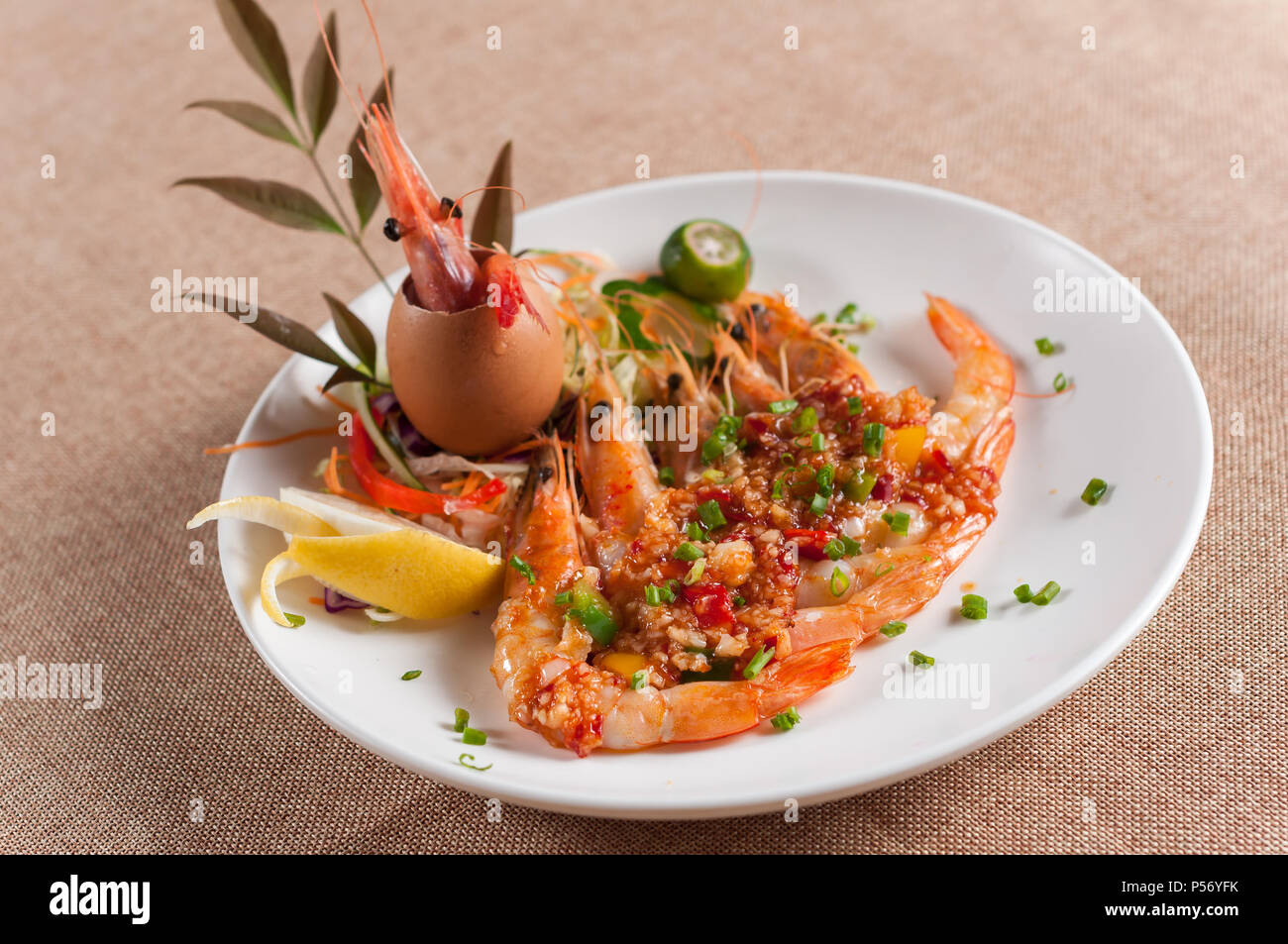 Garlic spicy prawns Stock Photo - Alamy
