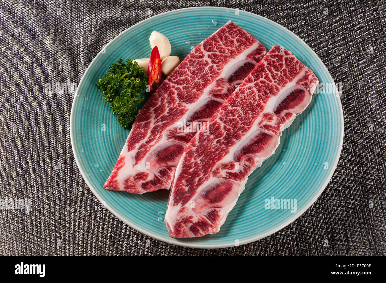 Raw beef short rib hi-res stock photography and images - Alamy