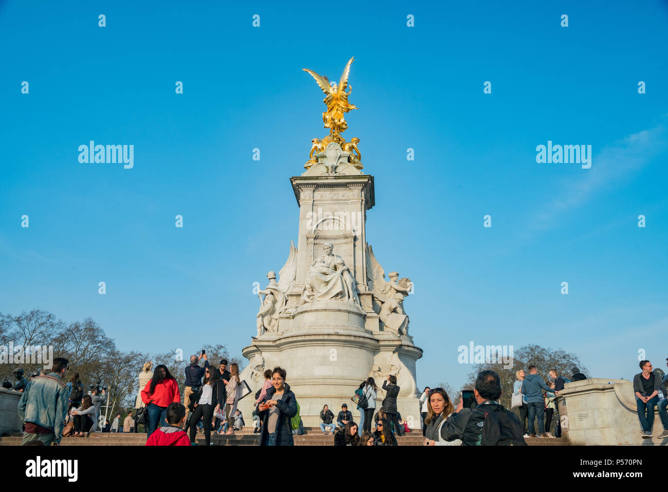 Historical victoria memorial hi-res stock photography and images - Alamy