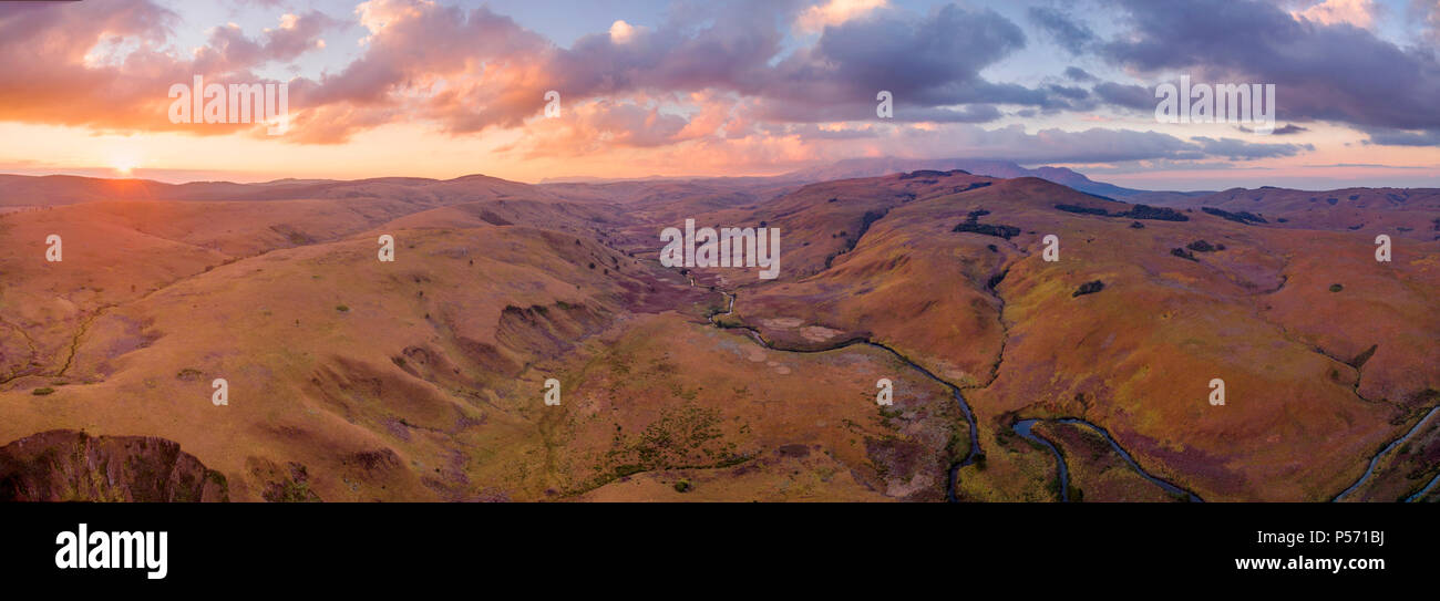 Pungwe river valley hi-res stock photography and images - Alamy