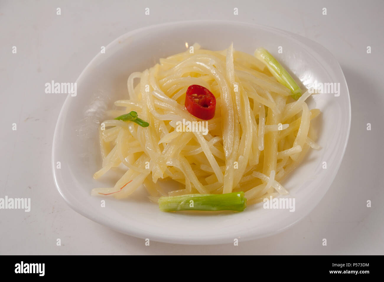 Chinese shredded potatoes hi-res stock photography and images - Alamy