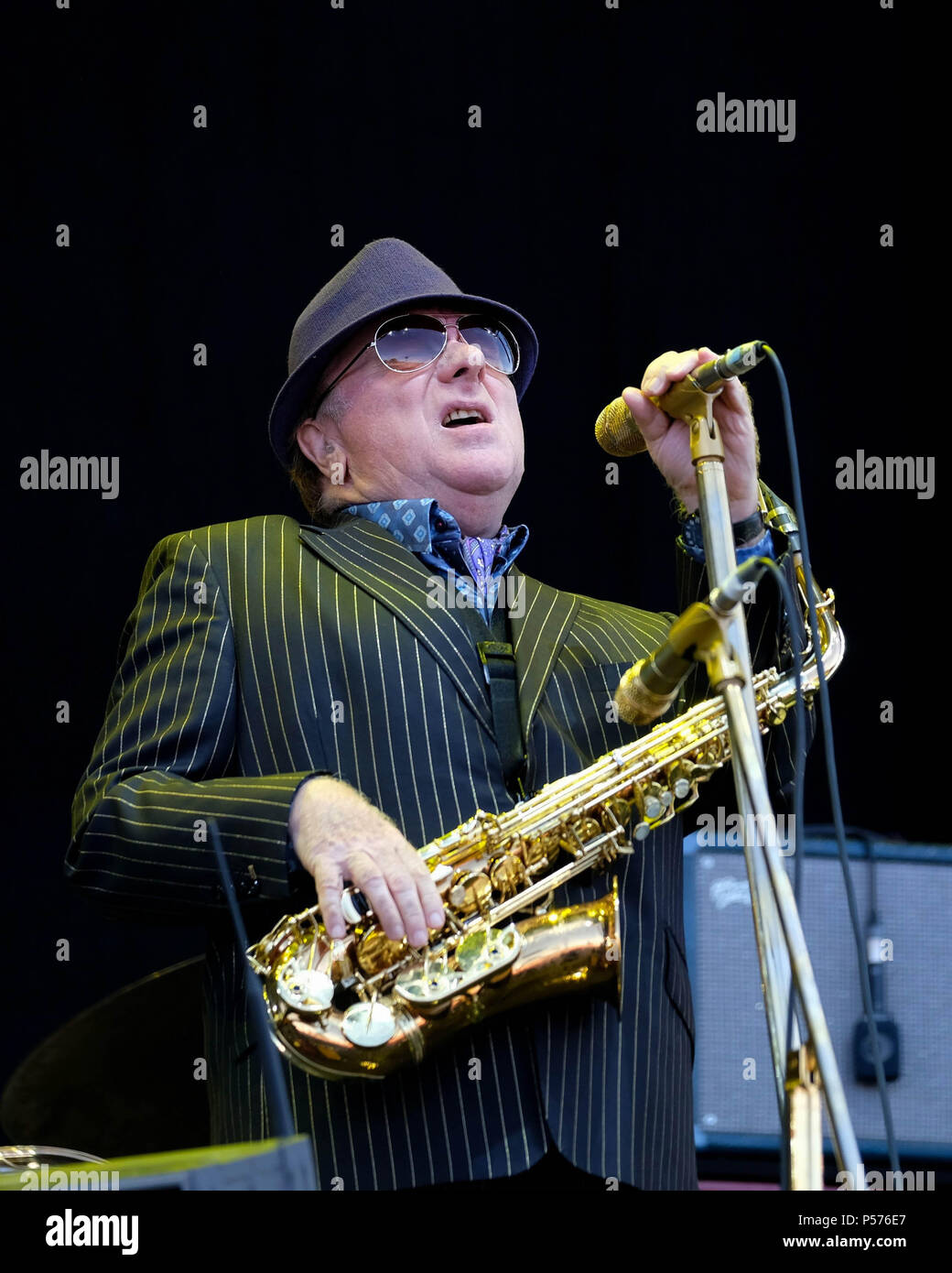 Van morrison saxophone hi-res stock photography and images - Alamy