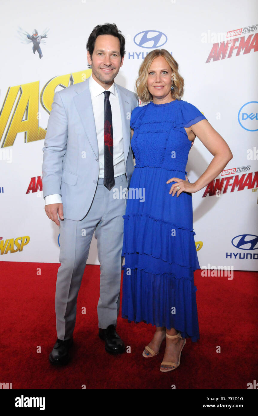 Paul Rudd Y Su Esposa En 2024 La Sorprendente Historia De Amor De Paul