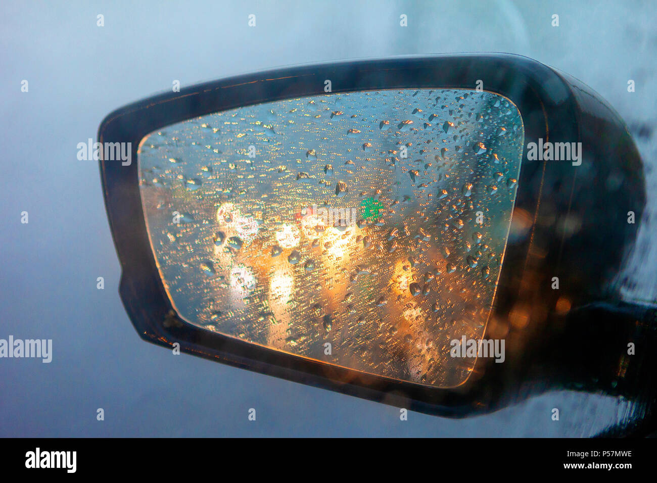 Headlights reflection on road hi-res stock photography and images - Alamy