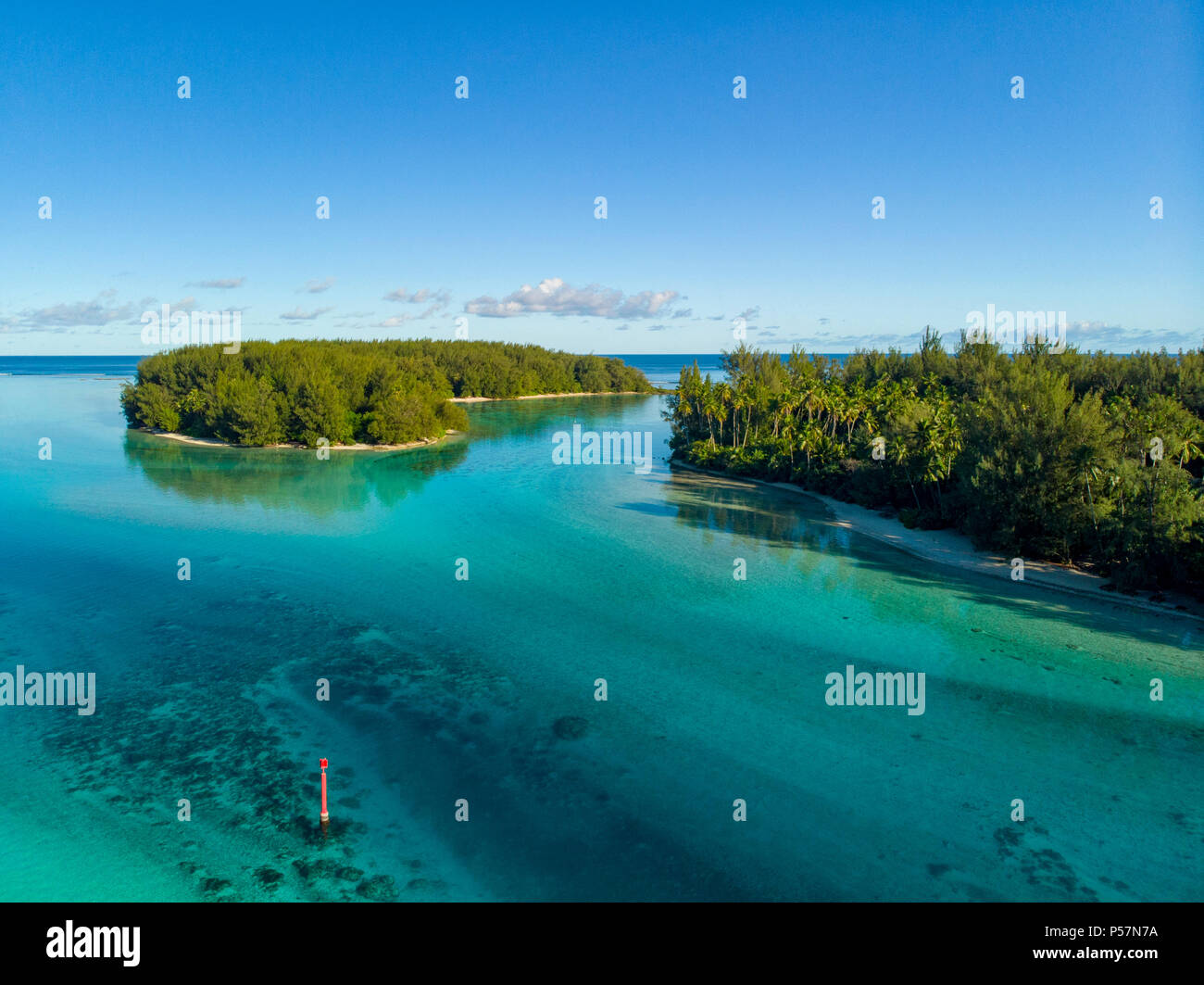 Motu Tiahura, Moorea, French Polynesia, South Pacific Stock Photo - Alamy