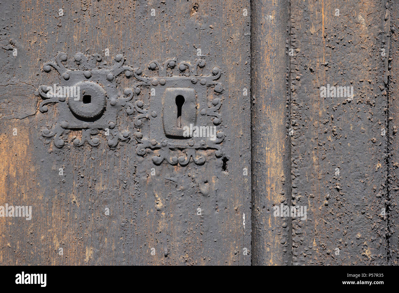 Old keyhole hi-res stock photography and images - Alamy