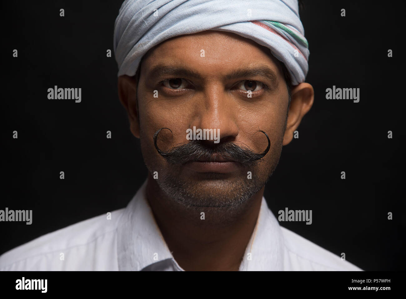 Rural indian men hi-res stock photography and images - Alamy