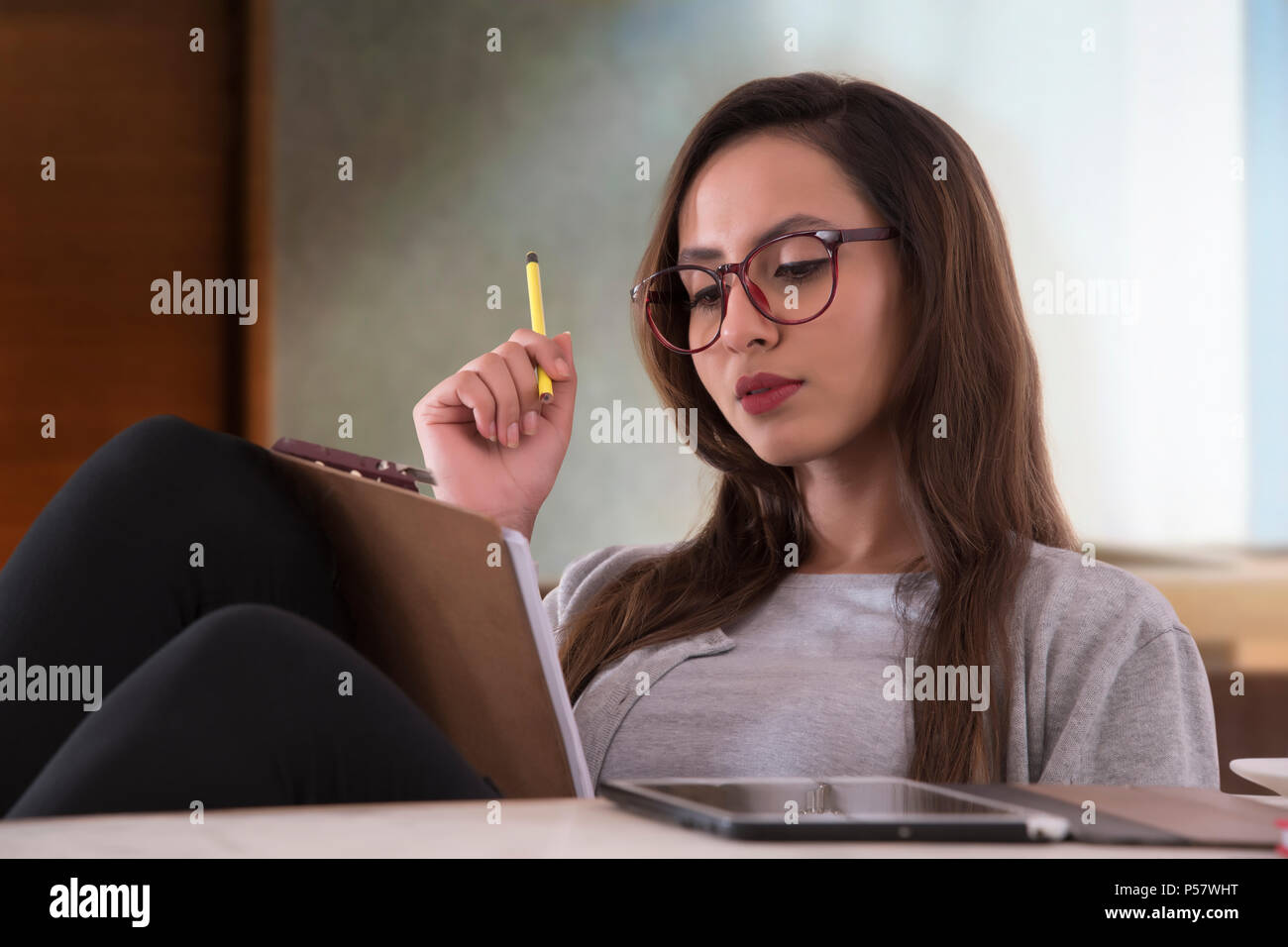 Digital note writing hi-res stock photography and images - Alamy