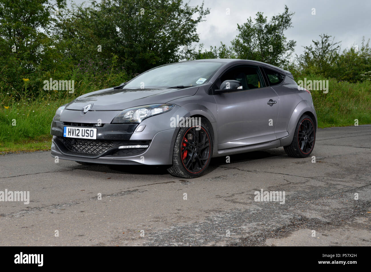 Grey renault hi-res stock photography and images - Alamy