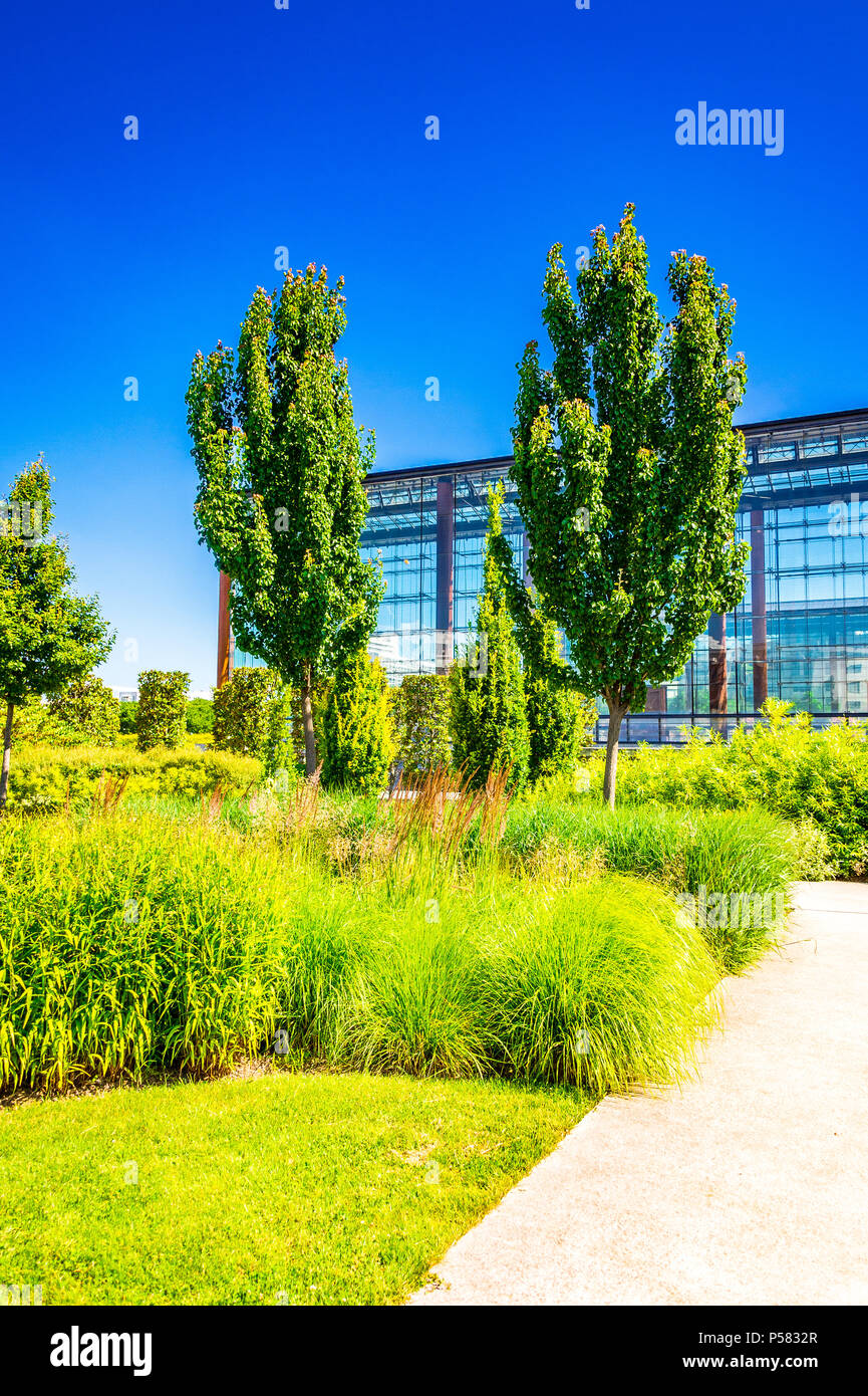 Parc Andre Citron in Paris, France Stock Photo - Alamy
