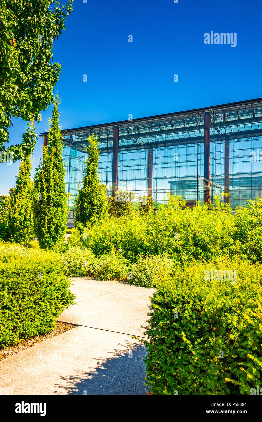 Parc Andre Citron in Paris, France Stock Photo - Alamy