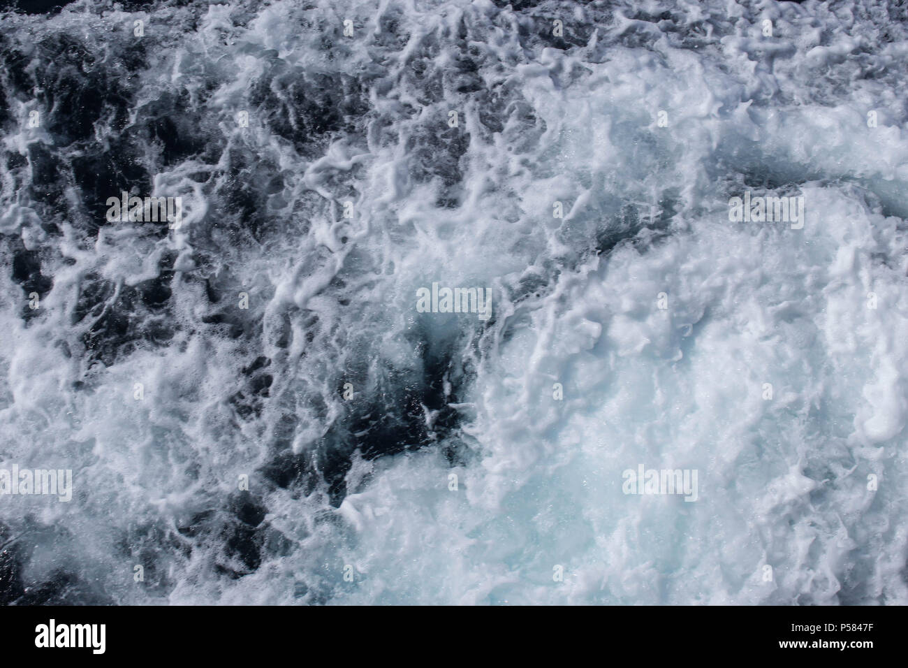 Clear sound waves hi-res stock photography and images - Alamy