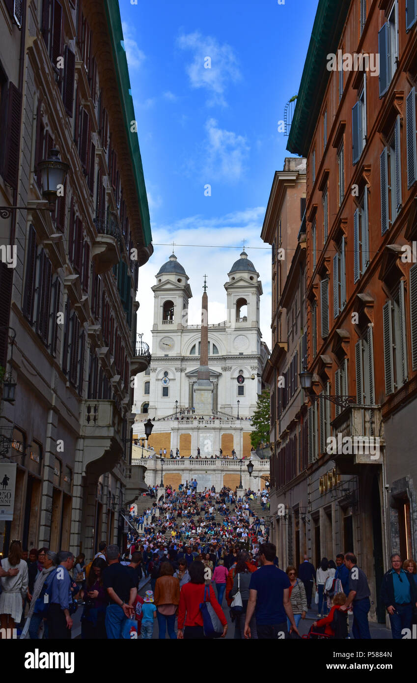 Italy, Rome, Tourists walk in Condotti street Stock Photo - Alamy