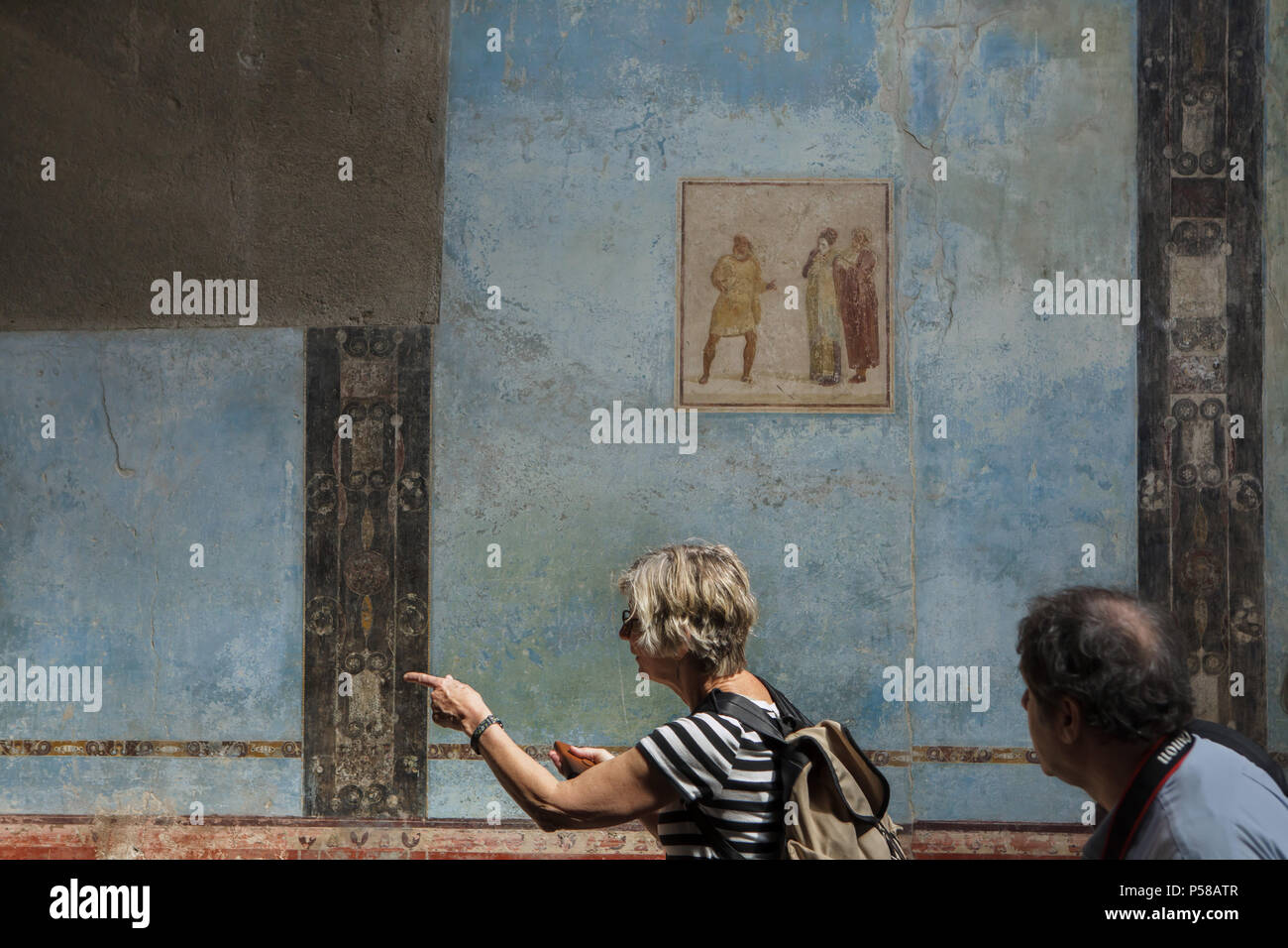 Casca longus hi-res stock photography and images - Alamy