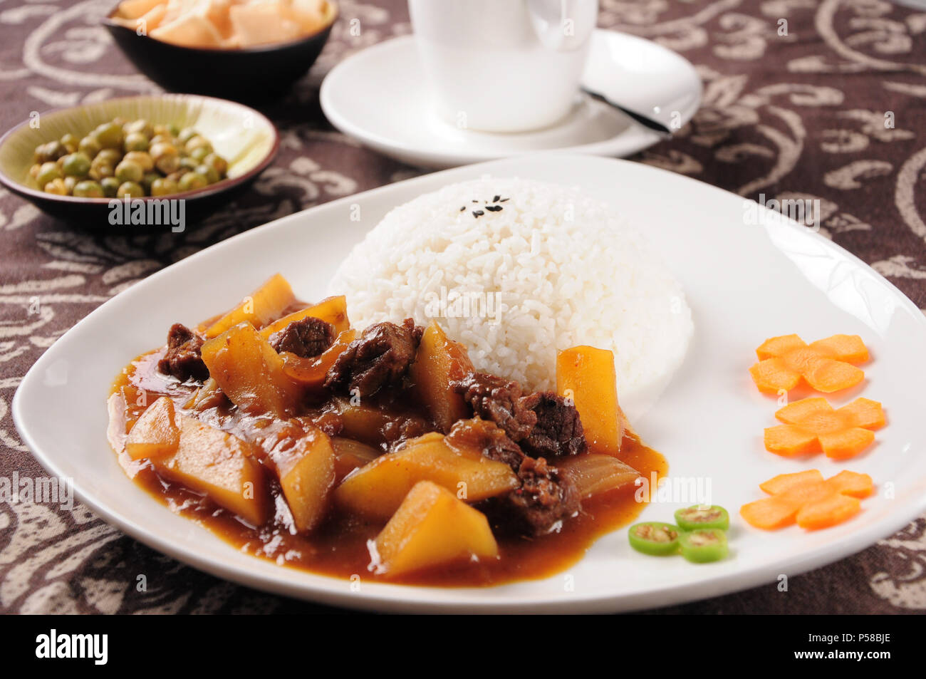 India beef curry and rice hi-res stock photography and images - Alamy