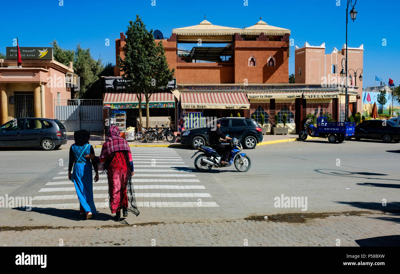 Kalaat m’gouna valley rose hi-res stock photography and images - Alamy