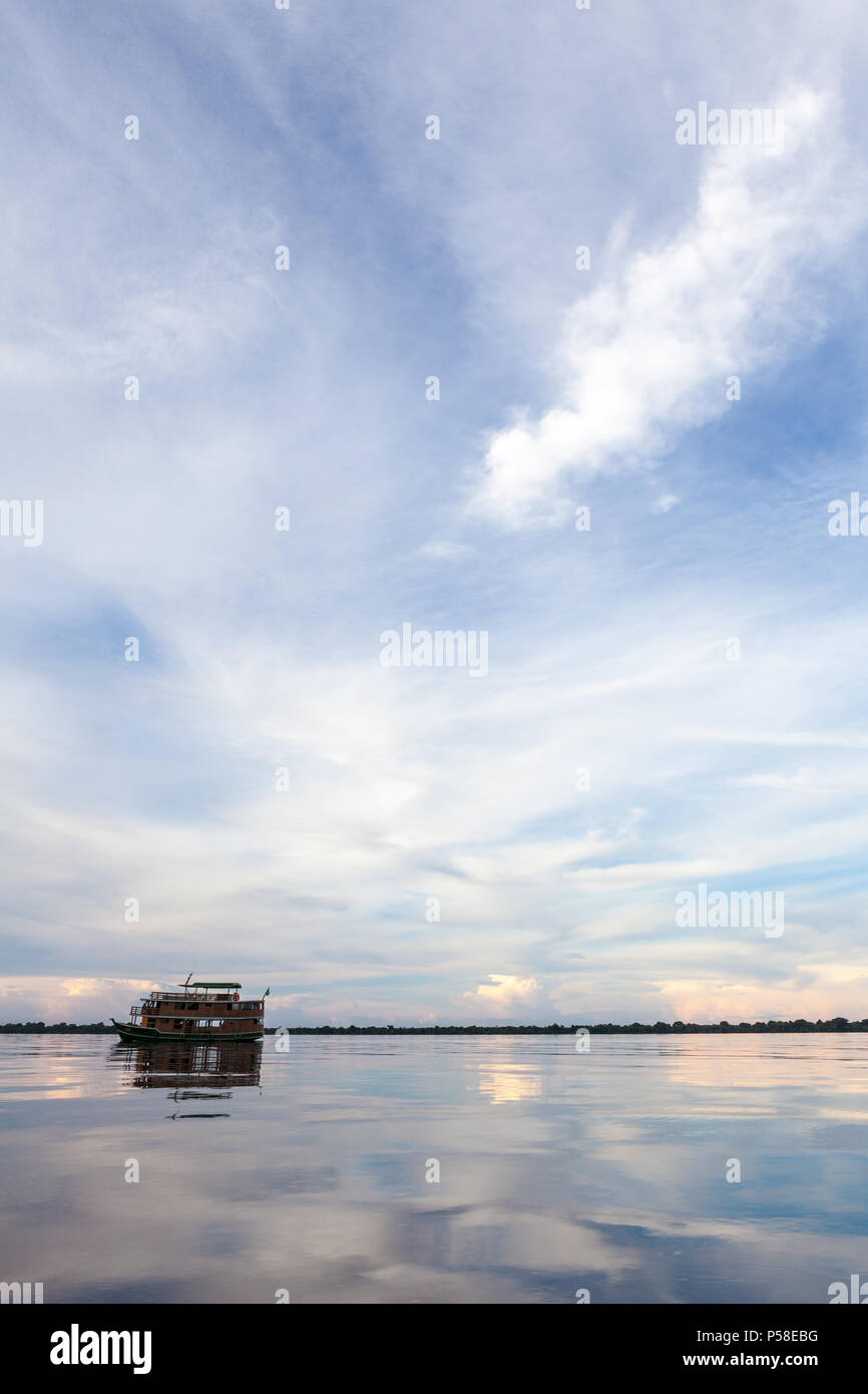 Amazon scene hi-res stock photography and images - Alamy