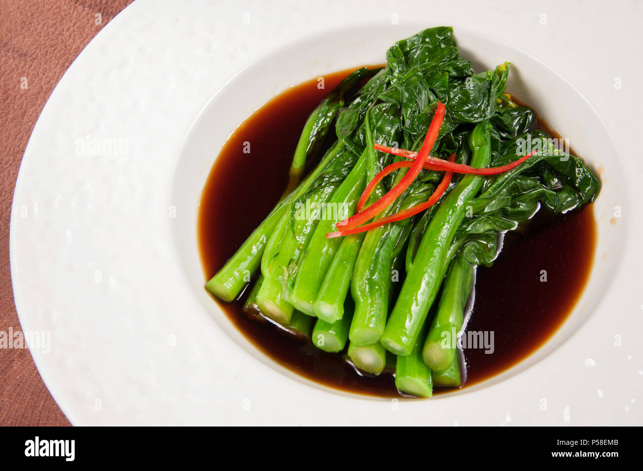 Chinese flowering cabbage hi-res stock photography and images - Alamy
