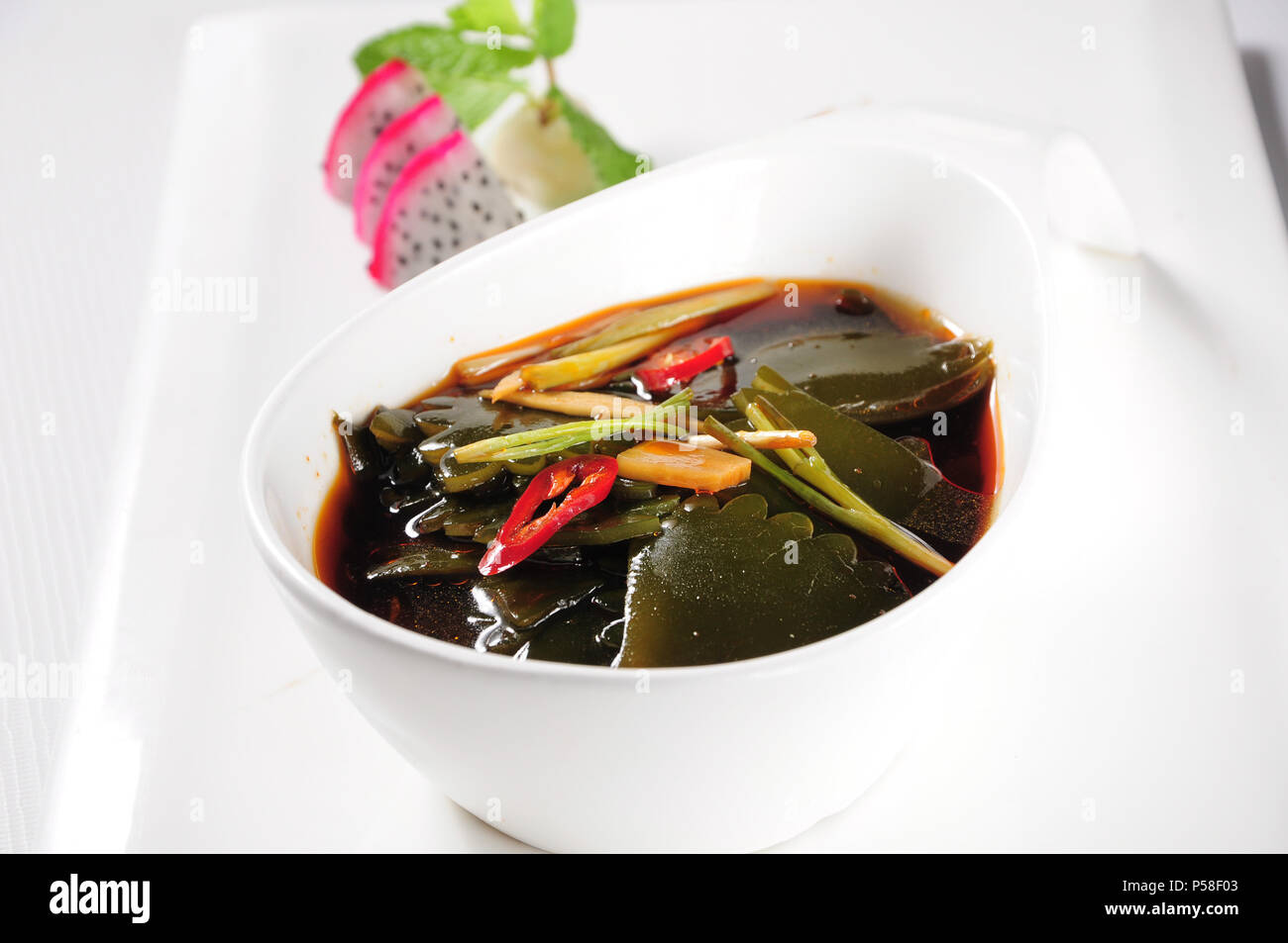 Kelp food dishes hi-res stock photography and images - Alamy