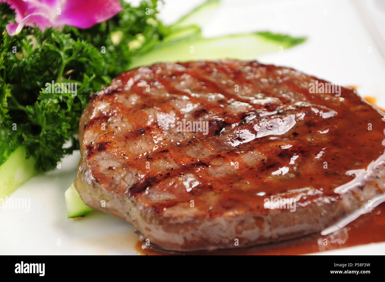 Pan-Fried Beef Steak with Black Pepper Stock Photo - Alamy