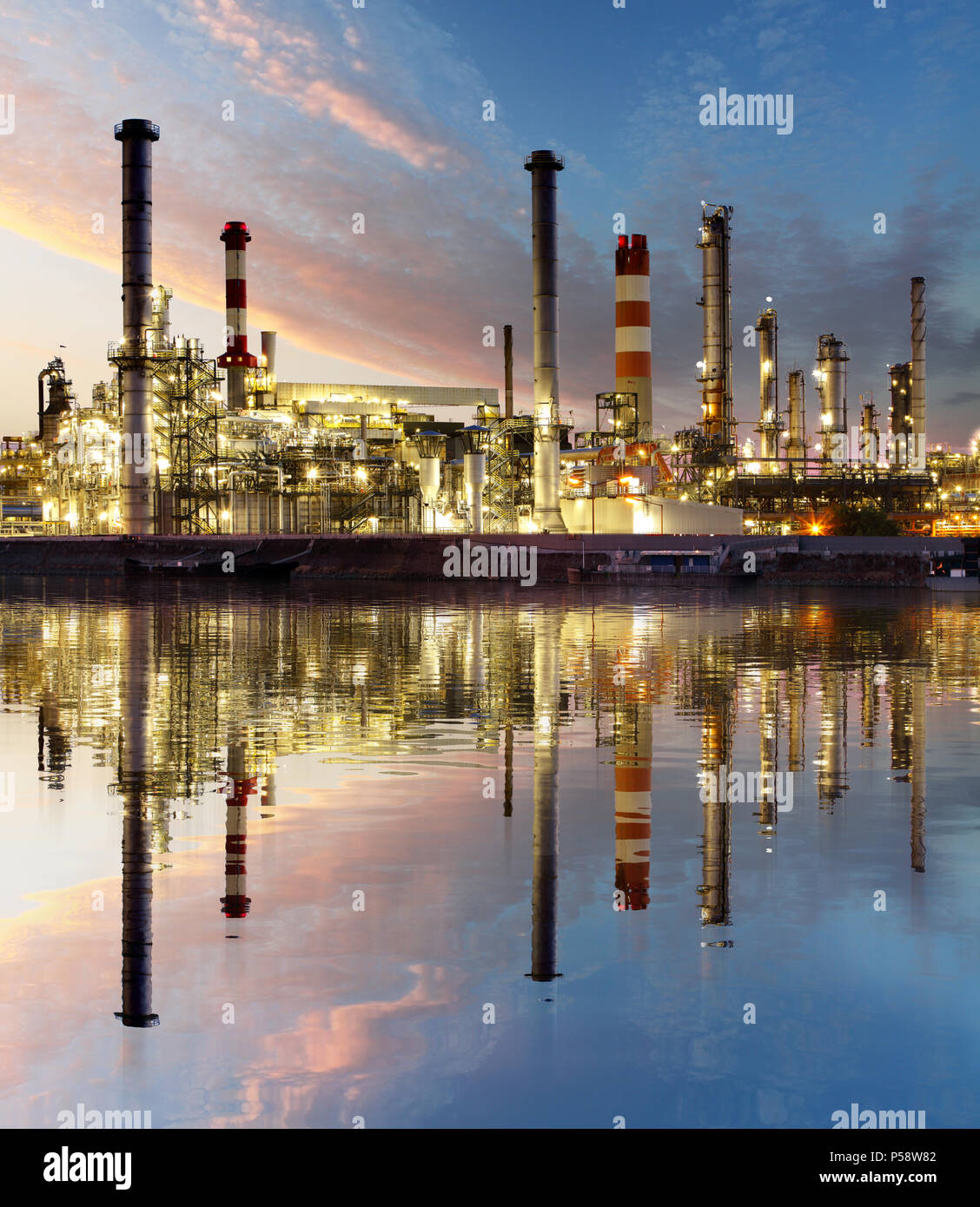 Oil and gas refinery, Power Industry Stock Photo - Alamy