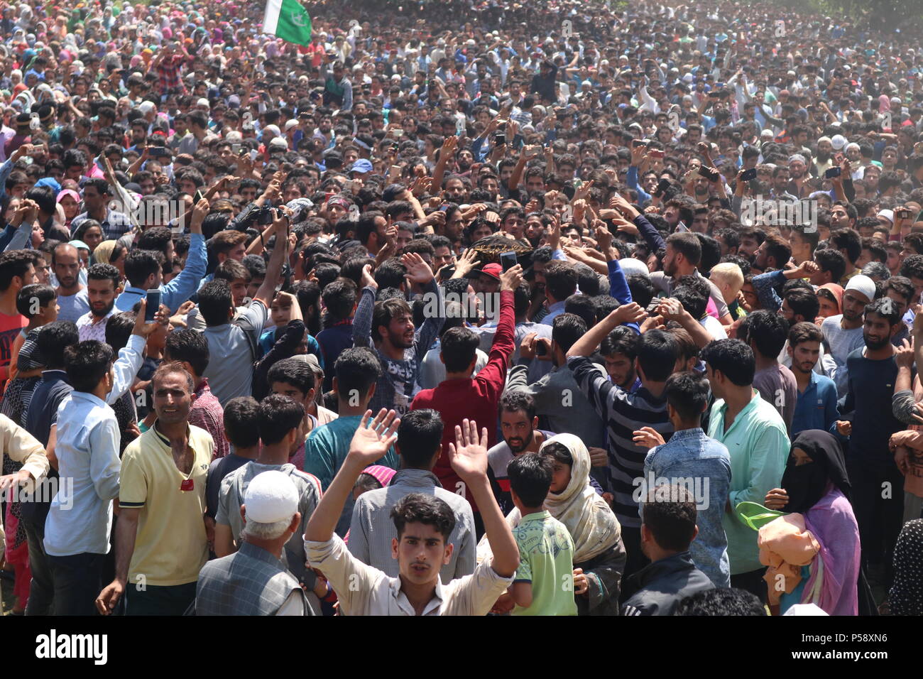 Srinagar, India. 24th June, 2018. Thousands of people on Monday atended ...