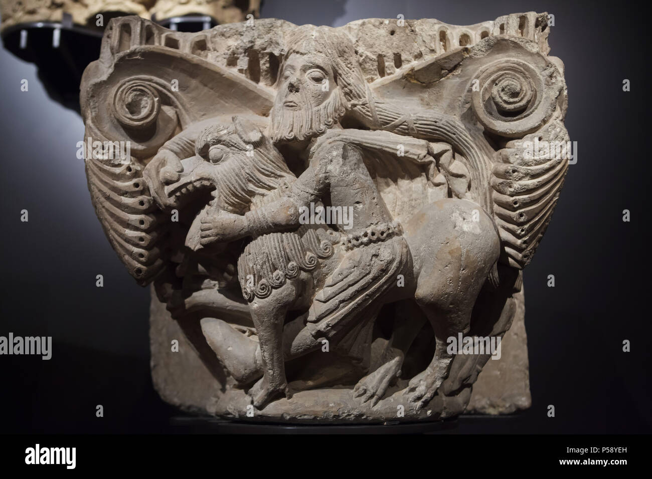 Samson and the lion hi-res stock photography and images - Alamy