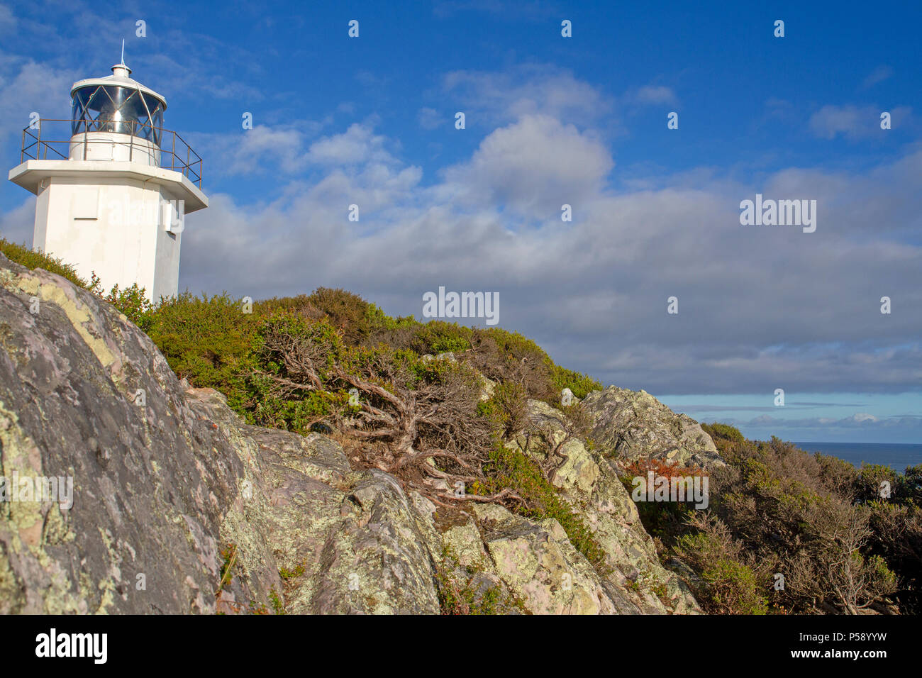 Rocky lighthouse hi-res stock photography and images - Alamy