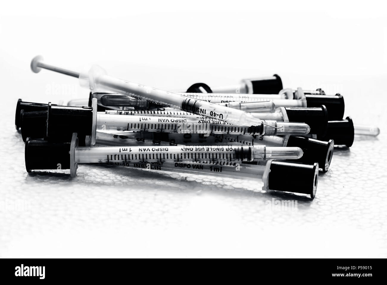 Hypodermic syringe isolation hi-res stock photography and images - Alamy